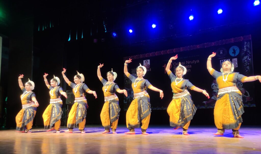 Odissi Nrutya Sangeeta Samman Utsav held in Bhubaneswar – KalaSanskruti